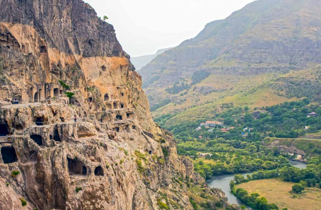 Travelling to Georgia | Guide to the beauty of the Caucasus | Uncertain ...